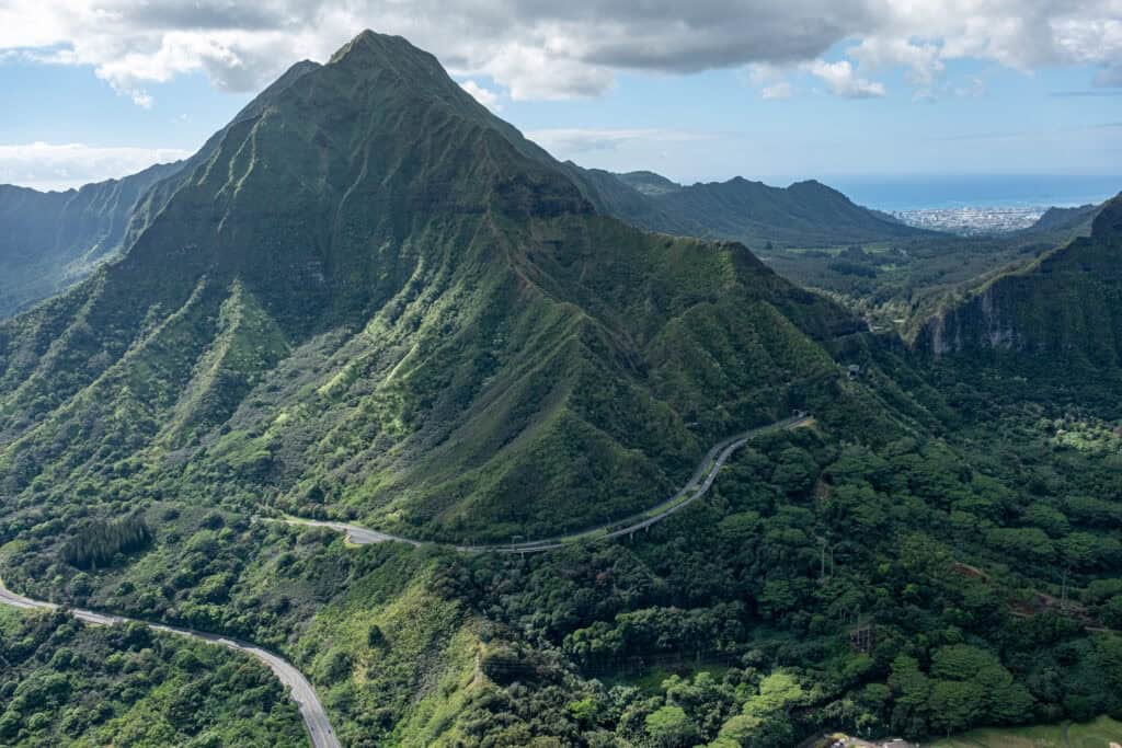 Rainbow Helicopters Oahu: Exploring Hawaii's Aerial Wonders - Go Oahu